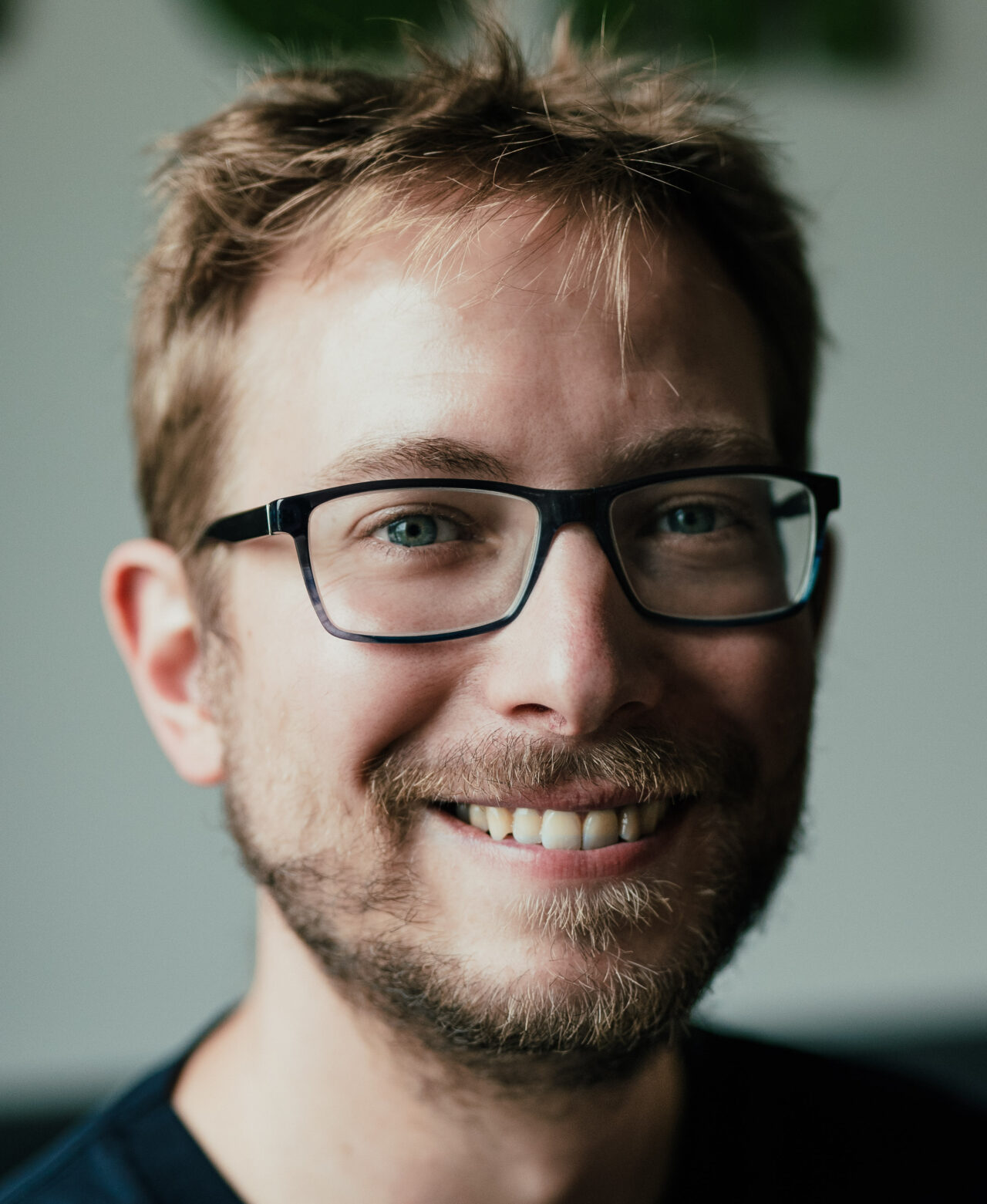 Schedule A Meeting With Florian | Modelwise